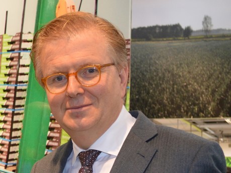 Deprez doit partager le poste de PDG avec Zwaaneveld